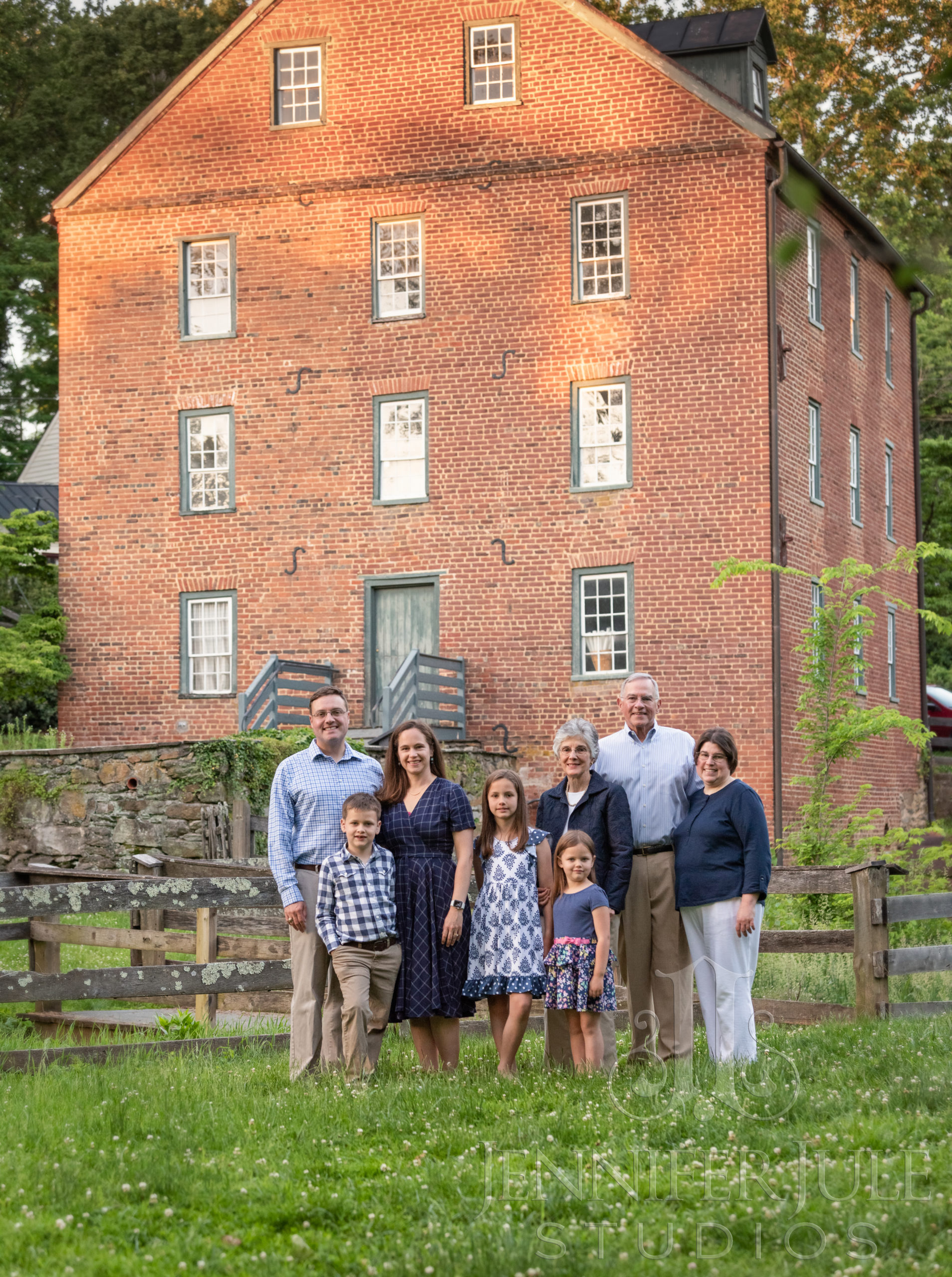 The Importance of Documenting a Generational Family Portrait – Jennifer ...